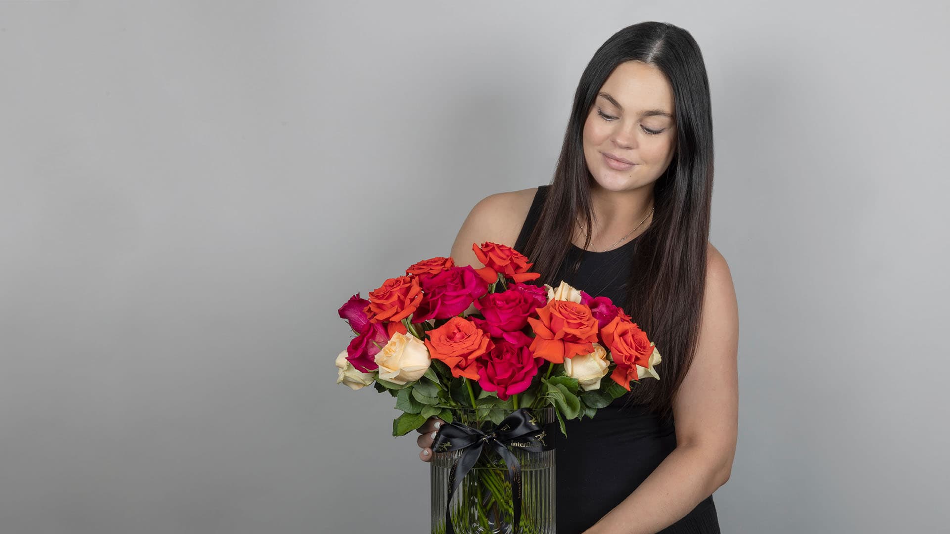 Native Florist Choice Vase | Interflora